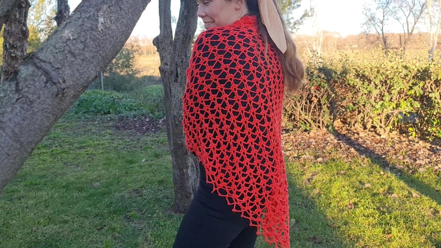 Chal tejido a crochet. Modelo Pampa - CukiCrochet